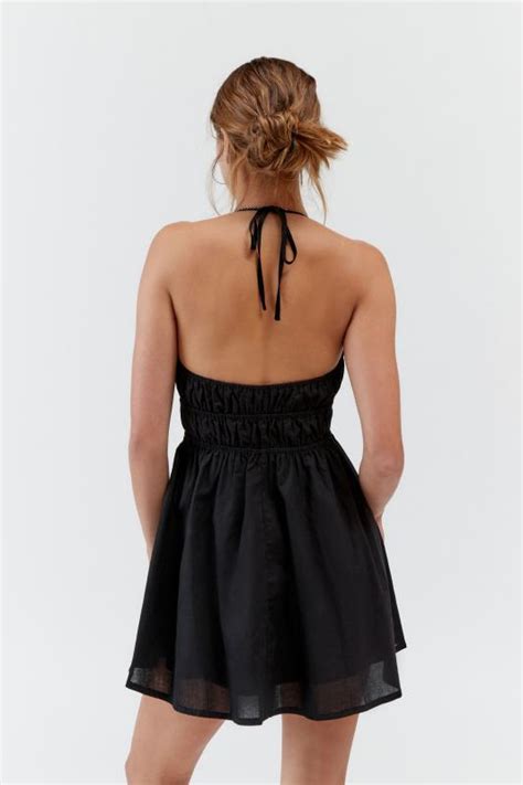 키스 더 스카이 홀터 미니 드레스 어반 아웃피터스 한국 공식 스토어 라이프스타일 편집샵 여성 의류 남성 의류 홈 라이프 스타일 음반 및 사진용품