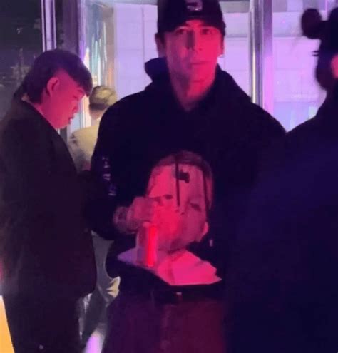 汪小菲与钟丽缇夫妇酒吧聚会 郭麒麟买超畅聊不止 搜狐大视野 搜狐新闻