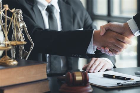 Үйлчилгээ “Өмгөөллийн Эл Би Партнерс” ХХК