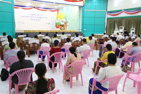 ဘားအံမြို့တွင် အလုပ်အကိုင်အခွင့်အလမ်းများ ဖွံ့ဖြိုးတိုးတက်ရေး အလုပ်ရုံဆွေးနွေးပွဲကျင်းပ