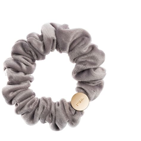 Dark Department Velvet Mini Scrunchie Tante Pose