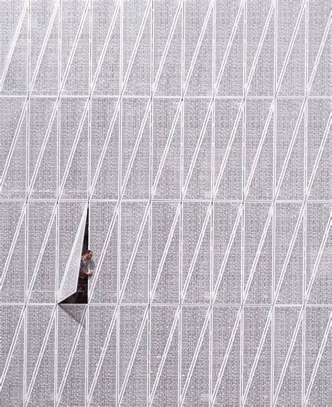 🏃 Trying To Escape 🏃 Babelnspiration Babel Arquitectos