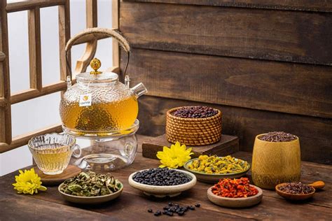 Công Dụng Trà Táo Đỏ Kỷ Tử Hoa Cúc Lợi Ích Sức Khỏe Toàn Diện