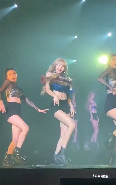 Lisa S Sexy Solo Performance Accumulated Over Million Views In Less Than Days Koreaboo