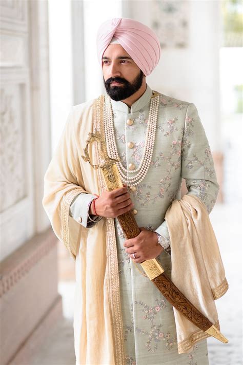 Indian Wedding Dresses For Groom
