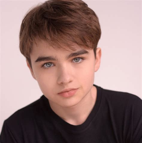 Liam Hughes Age Wiki Height Wife Girlfriend Family Biography Net