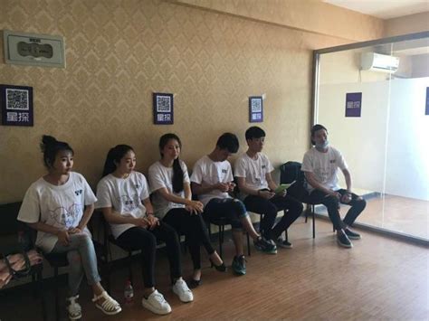 星探自制《然并卵》将开机 为上届海选入选者开班训练 每日头条