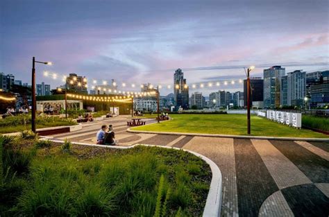 서울역 옥상정원 The Roof 관광 정보와 주변 관광 명소 및 근처 맛집 여행 정보