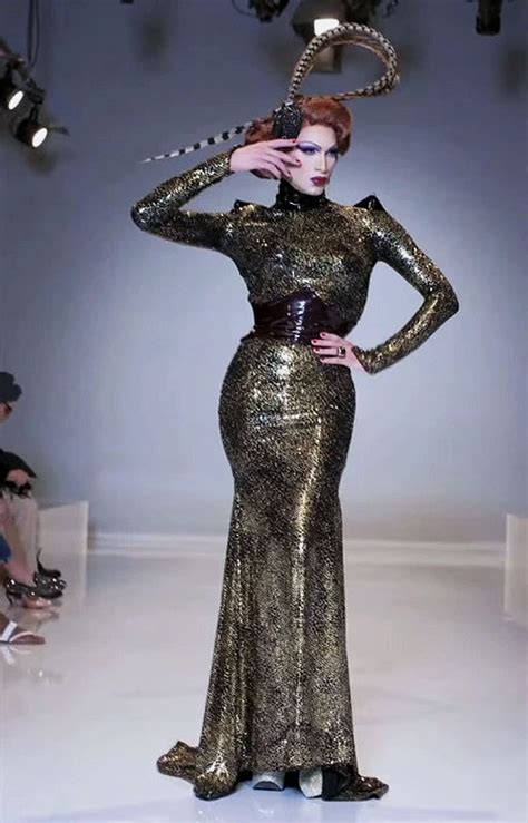 Born Naked Episode 1 RuPaul S Drag Race Season 7 Squirrels Friends