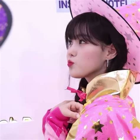 얼굴 미쳣다 채채 cxhx426