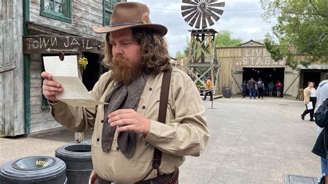 Photos Video “ghost Town Alive ” And Knotts Summer Nights Return
