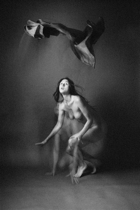 Thomasphotoworks On Twitter Nude In Motion Astridkallsen Motion Photography Https T Co