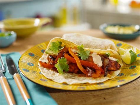 Bbq Chicken Fajitas Recipe Fajita Recipe Food Network Recipes