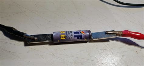 Connect Batteries Easily Whatumake