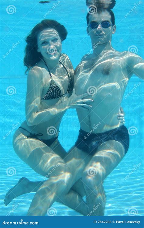 Underwater Couple Tumblr