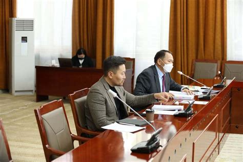 Худалдаа Аж Үйлдвэрийн Танхимын тухай хуулийн шинэчилсэн найруулгын төслийг УИХ дахь Ардчилсан