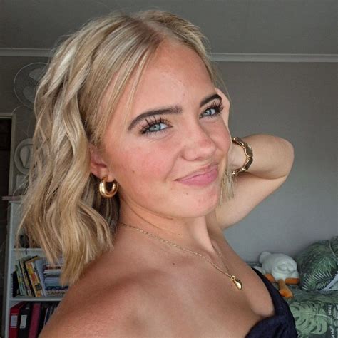 Mikayla Coetzee Mikayla4898 Snapchat Stories Spotlight And Lenses