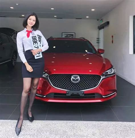 為啥馬牌女業務都穿黑絲專業賞車鄉民盤點全台超巨女業務網暴動車頭燈好大