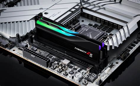 Kit Ram Ddr5 8000 Mhz Trident Z5 Rgb Extreme 32 Gb Có Giá 530 Usd