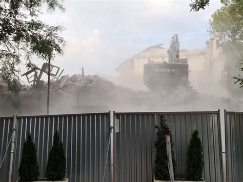 Съдът отхвърли жалбата на “Кепитъл Холдинг Груп“ срещу МК за съборения склад на бул “Христо