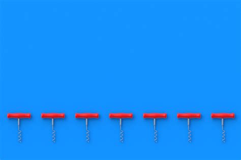 파란색 배경에 와인 병을위한 코르크 나사 행 주방 용품 상단 보기 공간을 복사합니다 3d 렌더링 3차원 형태에 대한 스톡 사진 및 기타 이미지 Istock