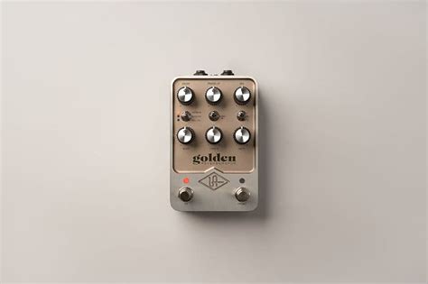 universal audio golden reverberator stereo effects pedal reverb