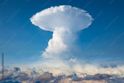 Huge Cloud That Looks Like Nuclear Explosion Cumulonimbus Cloud Is