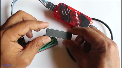 How To Load A Hex Code In A Microcontroller Use Pickit 2 Youtube
