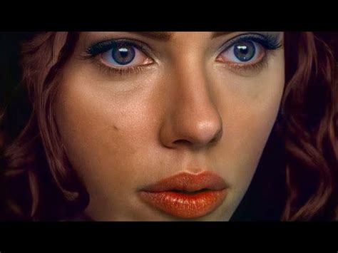 Johansson Face Close