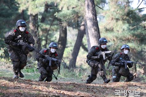 국방사진연구소 창설 70주년 맞은 ‘호국요람 육군훈련소 대한민국 최대 신병교육기관 연간 12만 여명