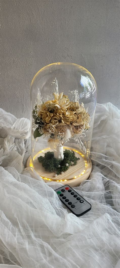 일산웨딩부케일산부케말리기일산부케유리돔라페플라워일산부케예쁜꽃집일산촬영용부케승진식물화환호접란꽃바구니꽃다발 화이트톤 웨딩부케 유리돔 네이버 블로그