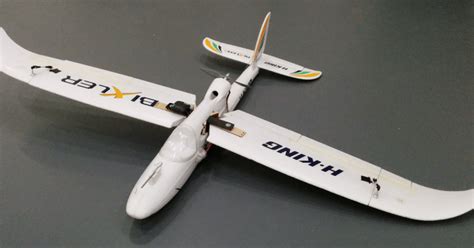 Machine Learning Helps Morphing Wing Uav Land In Cramped Space
