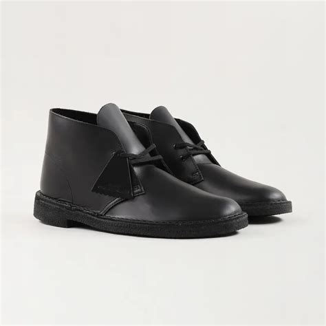 Original Clarks Mens Desert Boots Polished Black Leather