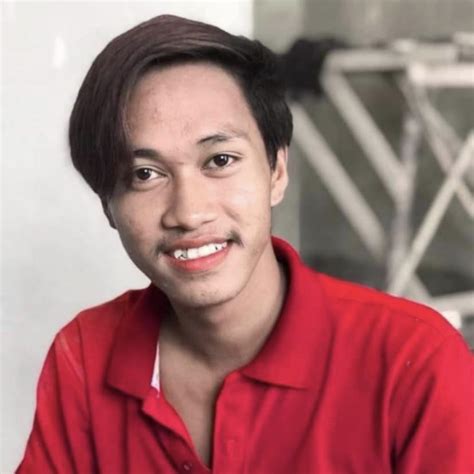 គ្រាន់តែអញស្រវឹងតិចតួចកាប់សសរផ្ទះអស់ពីសោះខាងអញដែរ🤣 ពូឡាងជាជុសជុលការ៉ូ Video Facebook