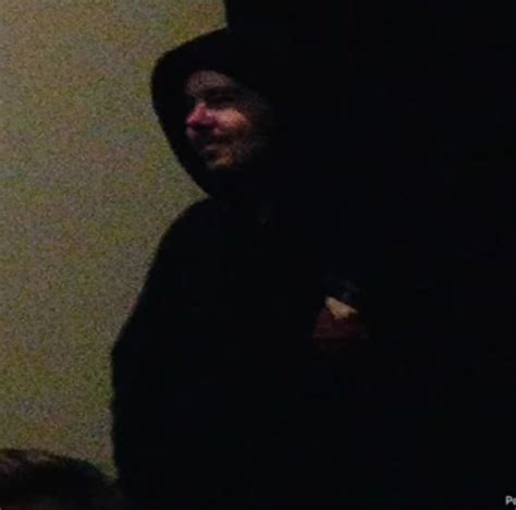 Создать мем людей кирилл елизаров тамбов парень в черном капюшоне Картинки Meme