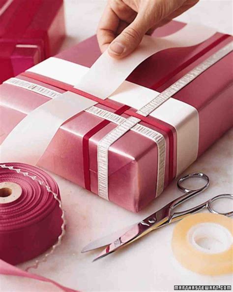 Woven Ribbon Wrap Ts Christmas T Wrapping T Wrapping