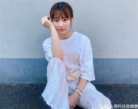 《奥特曼》系列历代女主写真——布莱泽奥特曼 捣宫姫奈（持续更新中） 哔哩哔哩