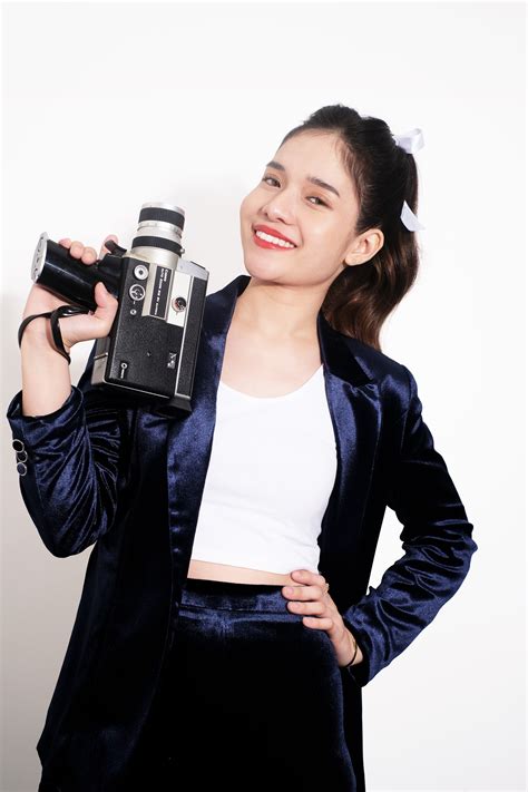 Kroma Entertainments Nyma Welcomes Singer Actress Kristel Fulgar To Exclusive Talent Pool