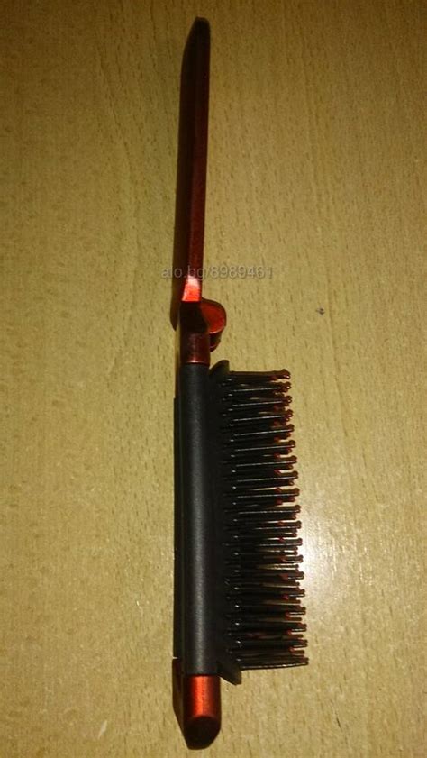 Четки за коса Фризьоро козметично СПА оборудване София Чисто нови