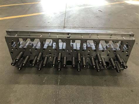 4952844 Cummins Ism Engine Cylinder Head For Sale