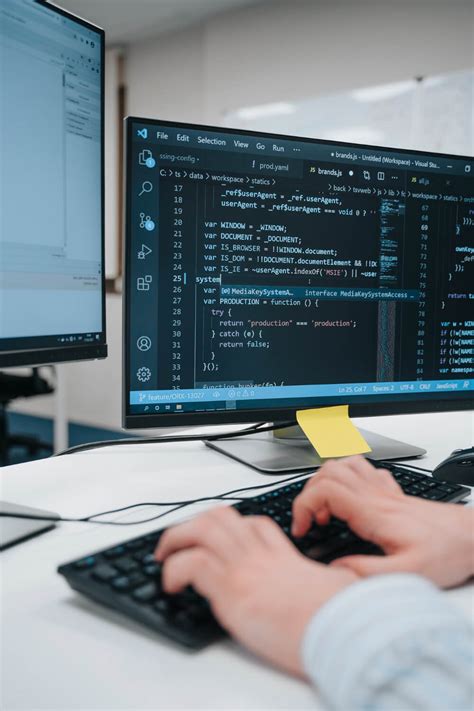 Individualsoftware Standardsoftware Nutzen Und Vorteile