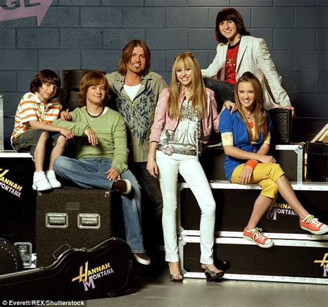 Disney S Hannah Montana Years On And How Miley Cyrus Went From Pg To X Rated Daily Mail Online