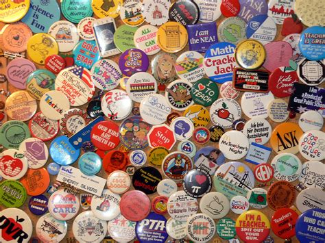 Reading School Buttons School Reading Classroom Decor Classroom Organization