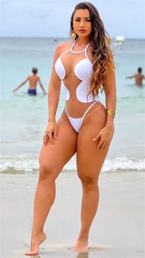 Hot Body Women Beautiful Women Pictures Gorgeous Women Curvy Women