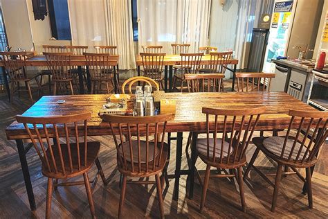 족발창고 음식점 정보와 주변 관광 명소 및 근처 맛집 여행 정보