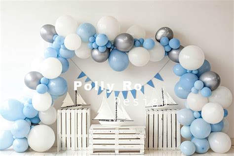 Avezano Balloon Arch And Sailboat Model Cake Smash Birthday Photograph