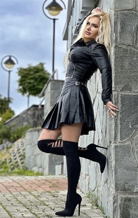 Tarzan Likes Leather Janes