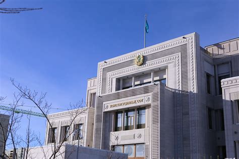 Казахстанцы обращаются в Конституционный Суд после выборов