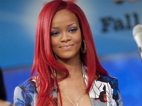 Pin By Judith Hernandez On Rihanna Rihanna Red Hair Rihanna Hairstyles Long Hair Styles