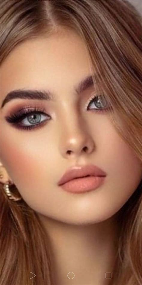 Most Beautiful Eyes Makeup